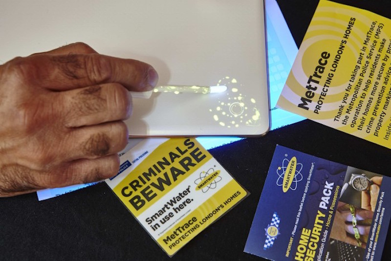 Met’s SmartWater initiative cuts burglaries while saving 19,000 ...